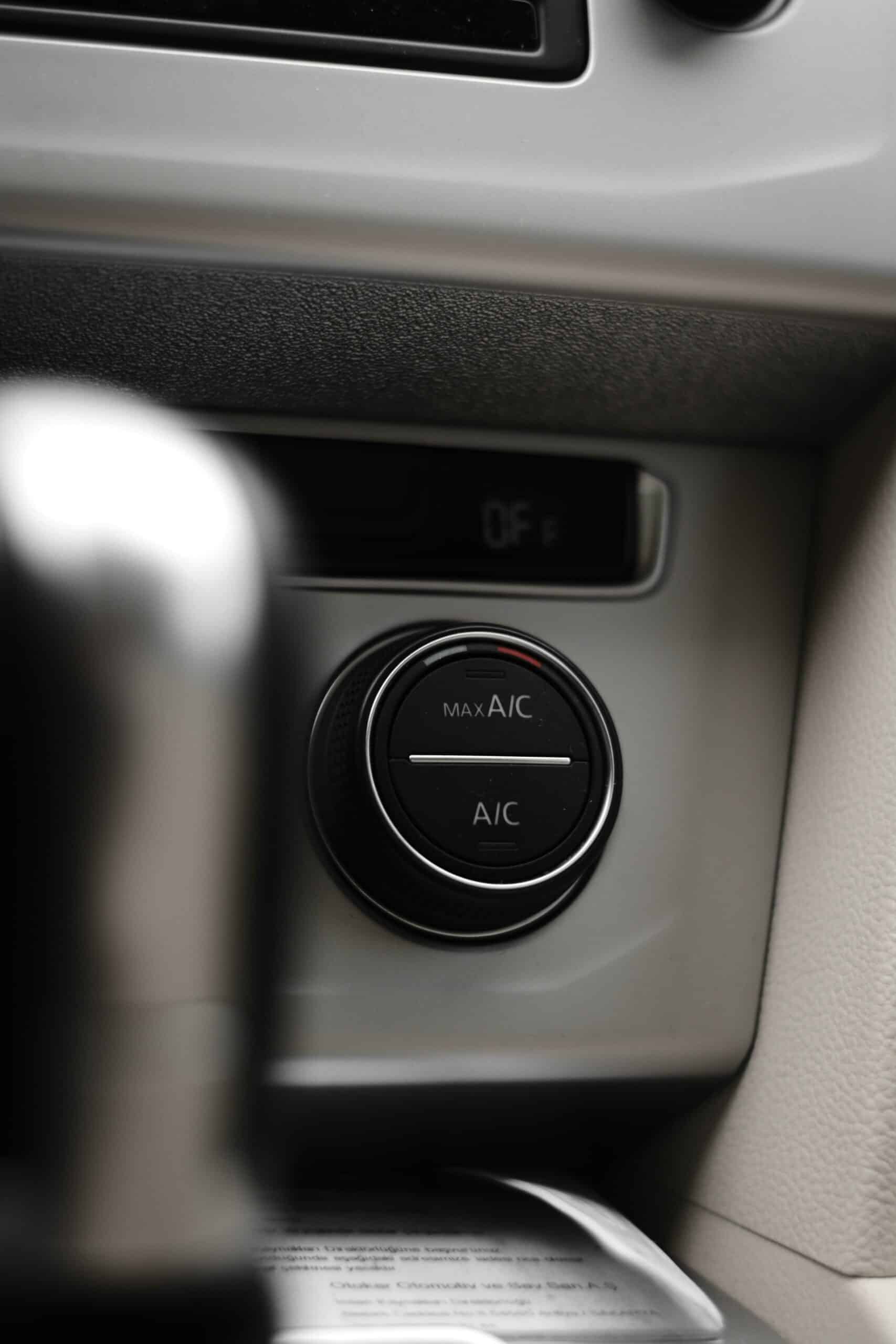 Car Aircon Regas Brisbane | Instant Cool, Zero Hassle